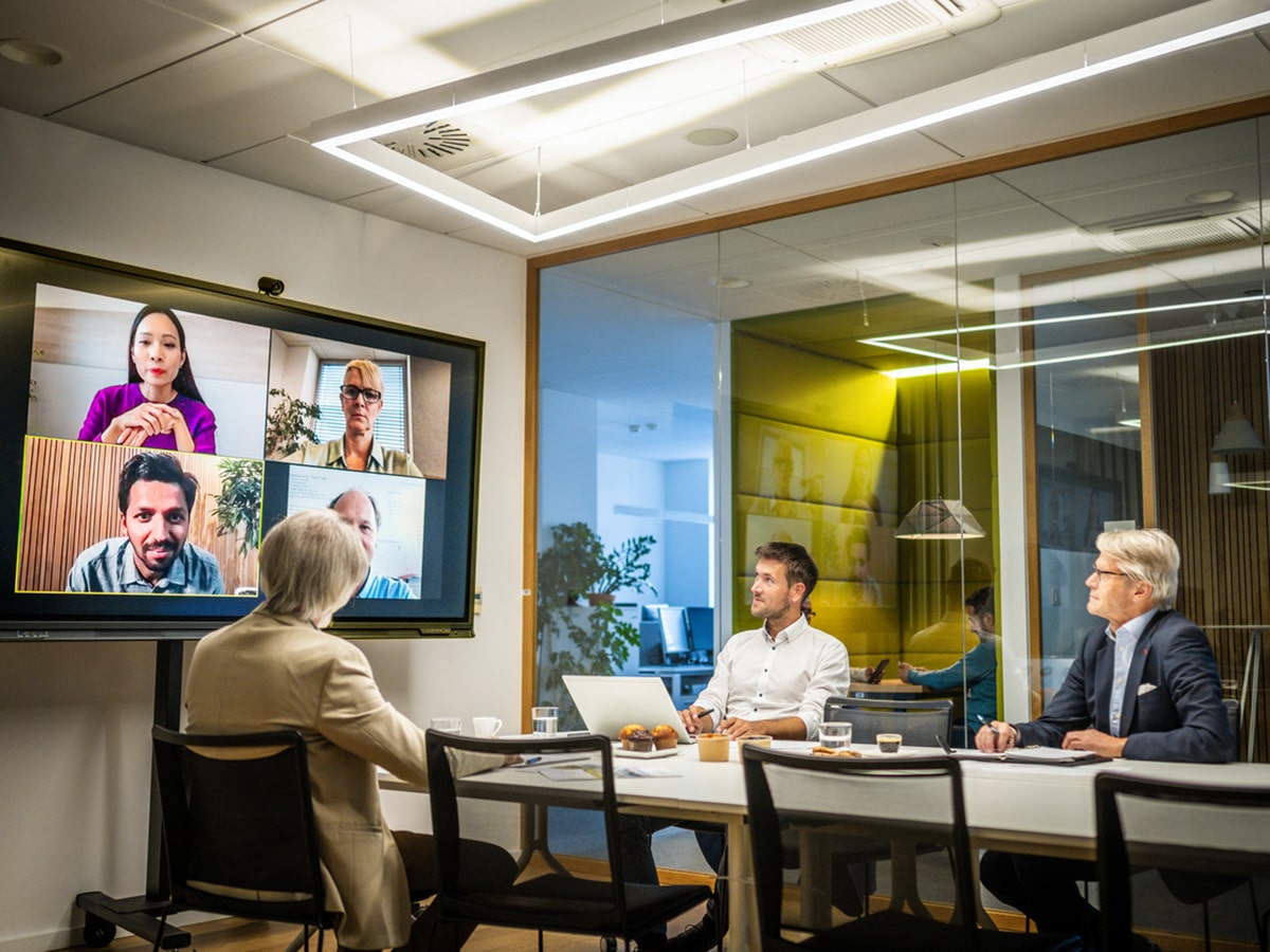 Effiziente Meetings beim hybriden Arbeiten